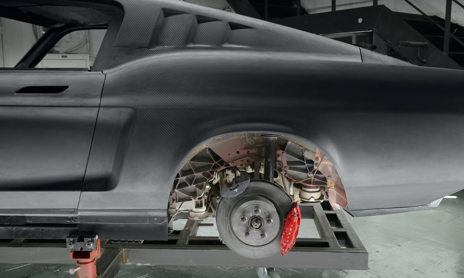 Avian R67: Ford Mustang Rusia tidak seperti yang terlihat pada ...