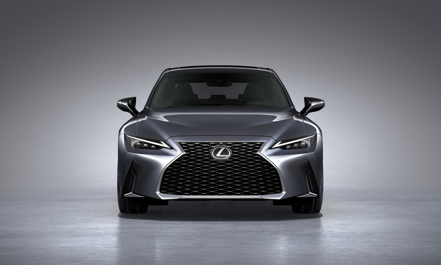 Lexus IS 2021: Llums i ombres per il·luminar una «nova generació»