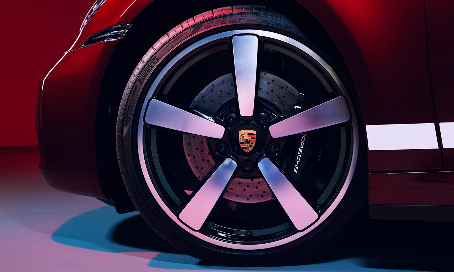 Porsche 911 Targa 4S Heritage Design, añorando el estilo de los 50 y 60