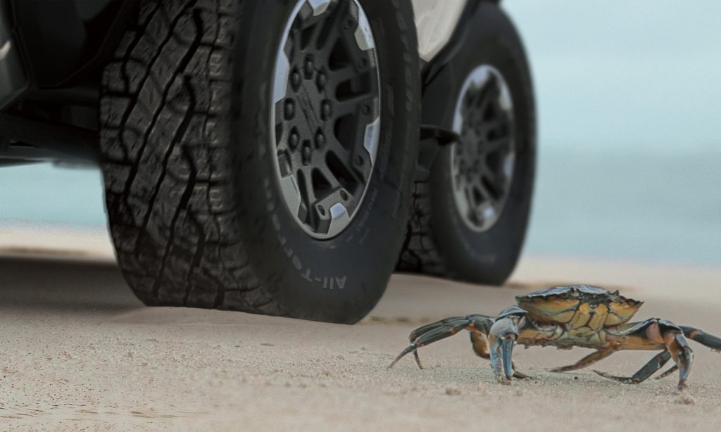 El nuevo GMC Hummer EV SUV se presenta en un escueto vídeo teaser