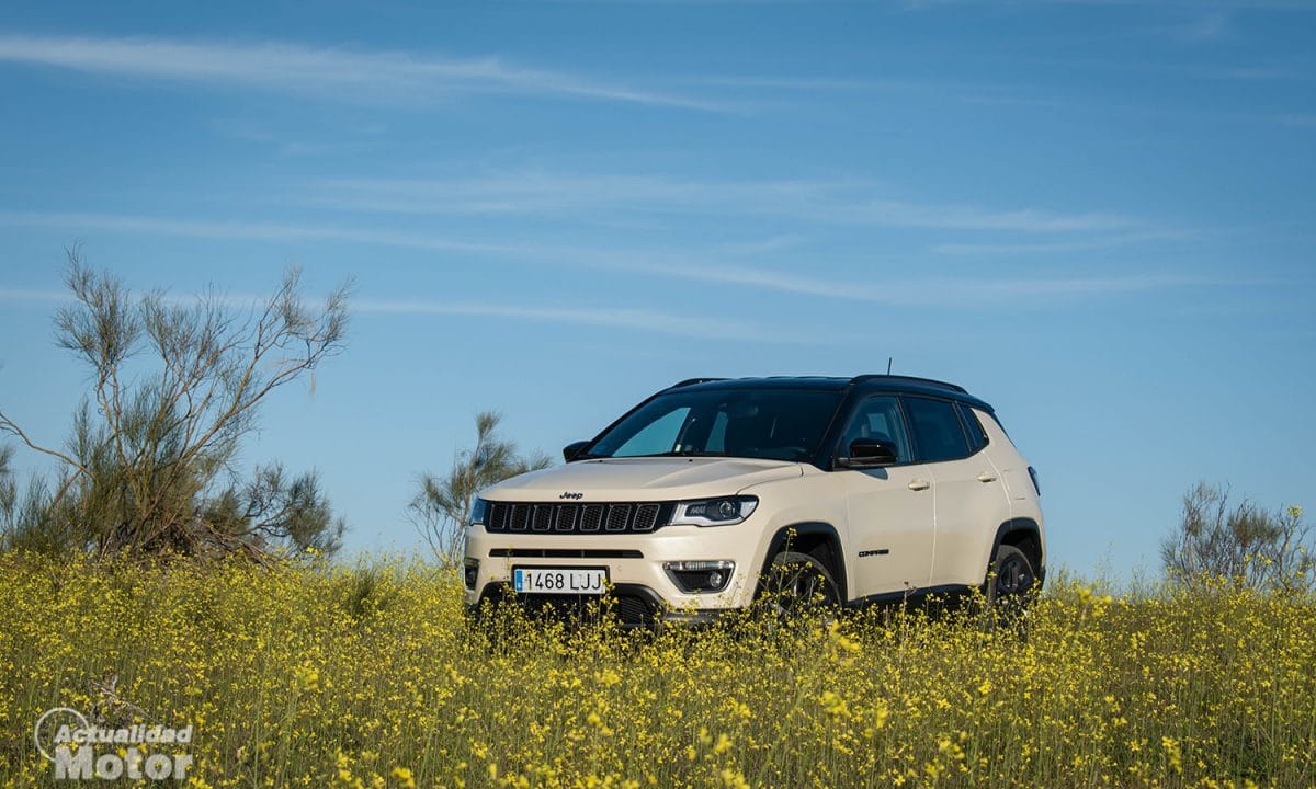 Prova Jeep Compass 4xe S, ibrida plug-in da 240 CV