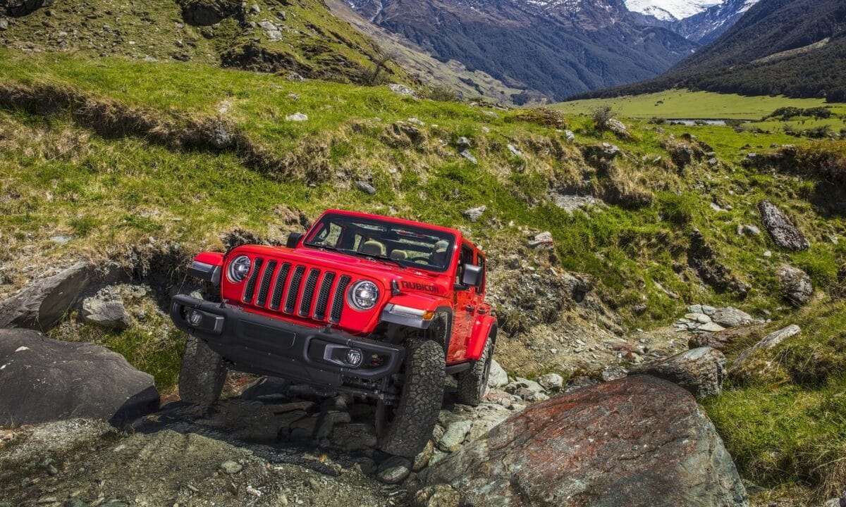 Jeep Wrangler Tuscadero: Qué bien te sienta el rosa «chicle» vaquero…