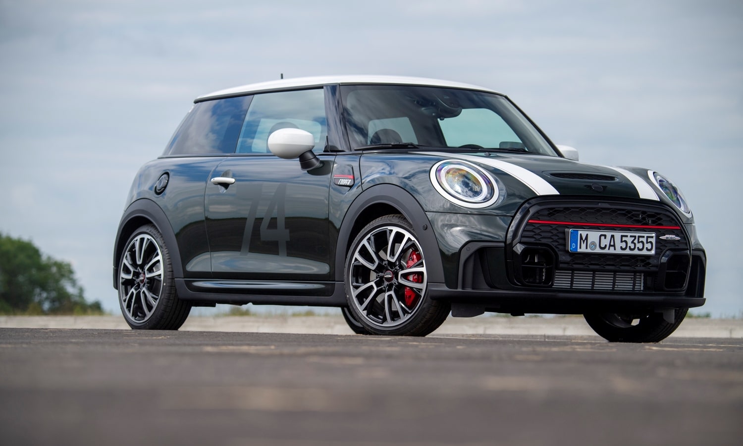 Mini launches the Cooper 60th Anniversary Edition version. Do you know why?