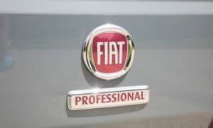 Nuevo Fiat TRIS: El triciclo eléctrico que revoluciona el reparto urbano