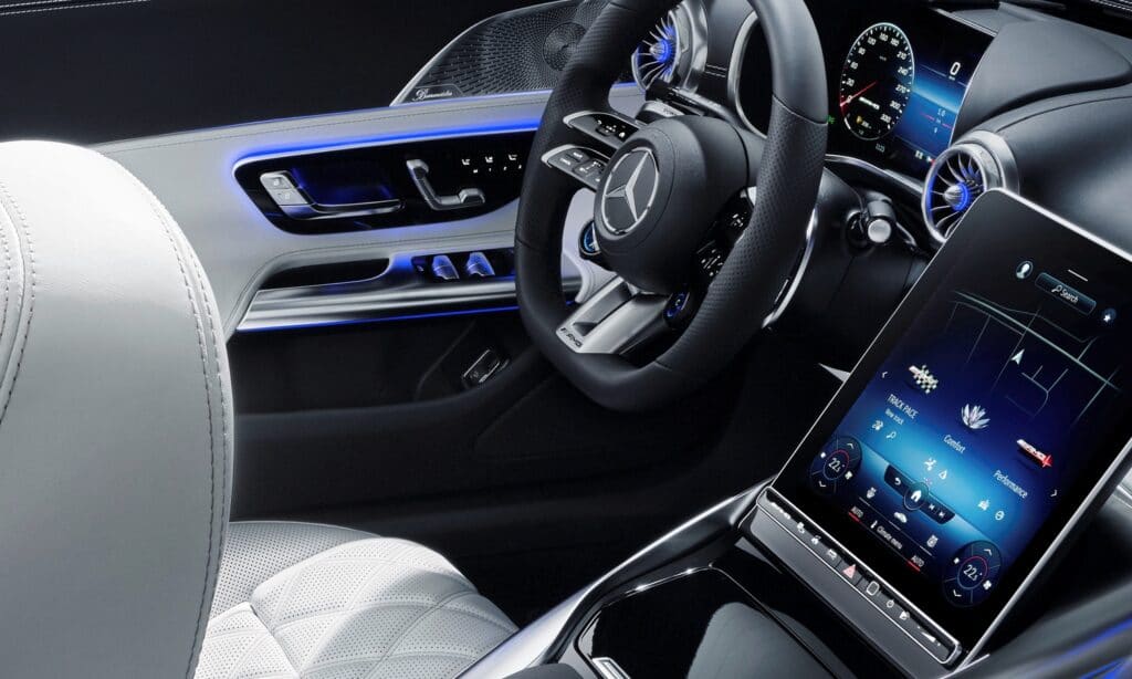 Mercedes-AMG SL: The interior of the new installment stands out in ...
