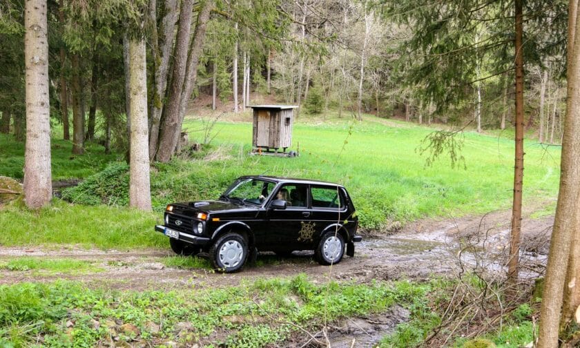 Lada Niva Electric by Elantrie: The Russian TT puts the batteries for ...