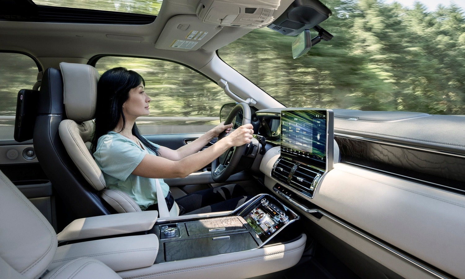 Lincoln Navigator: Acertada evolución para el gran SUV premium de Ford