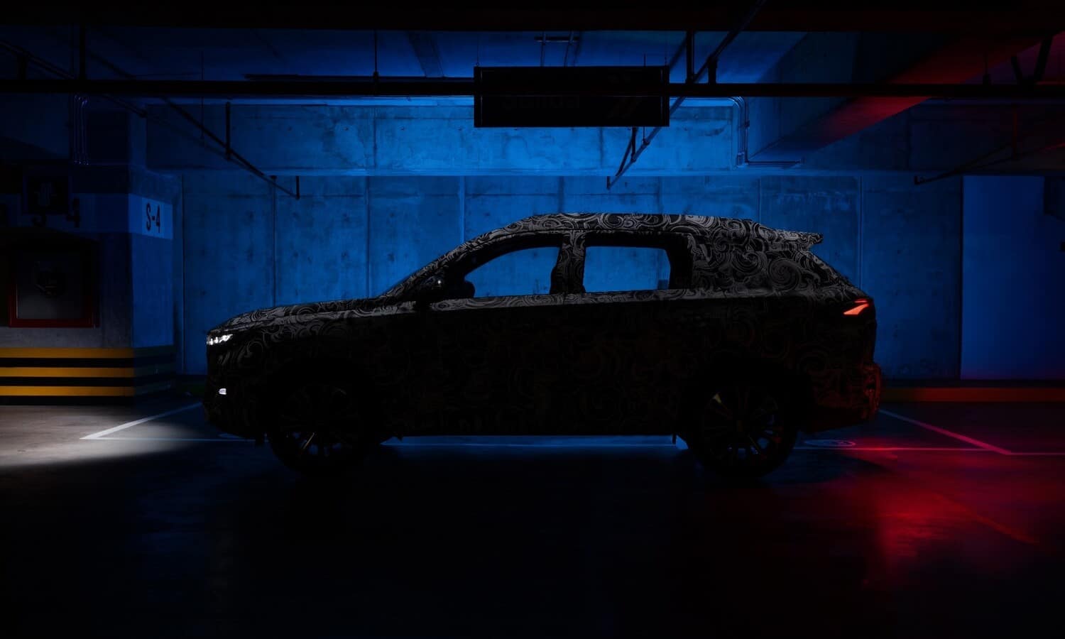 Dodge anuncia que amplia su gama de SUV´s publicando estos teasers