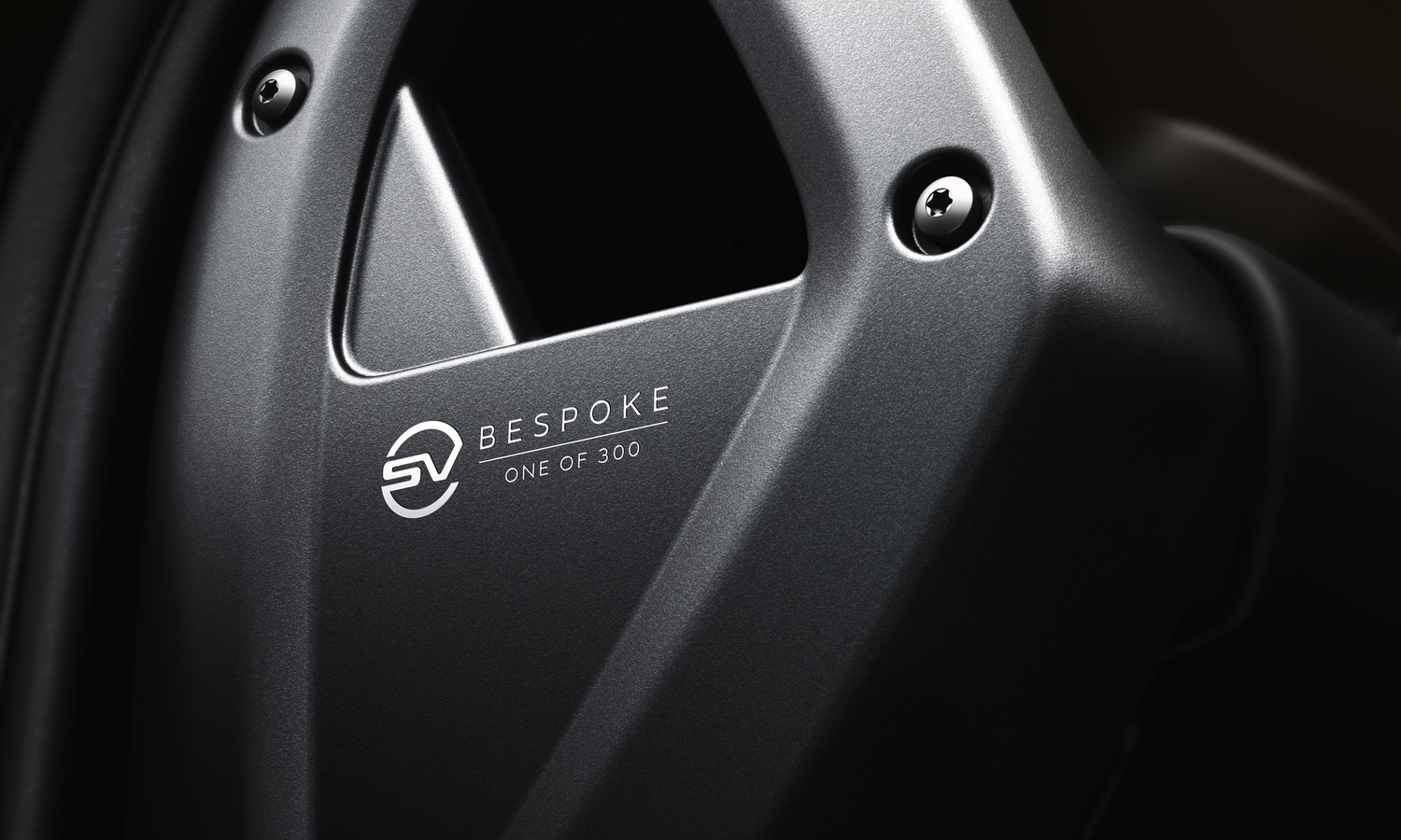 Land Rover tiene el coche perfecto para 007: El Defender V8 Bond Edition