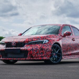 Honda Civic Type R: El «hot hatch» nipón se deja ver cargado de camuflaje