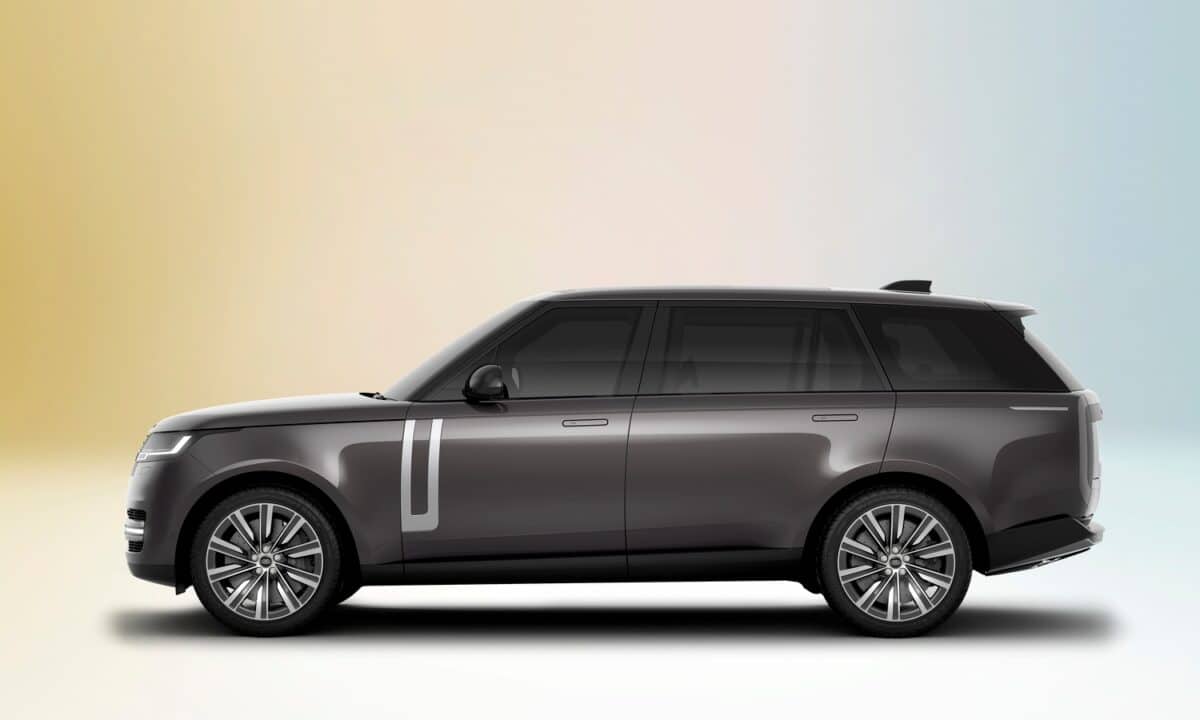 Range Rover: La quinta generación debuta mirando de tú a tú a sus rivales