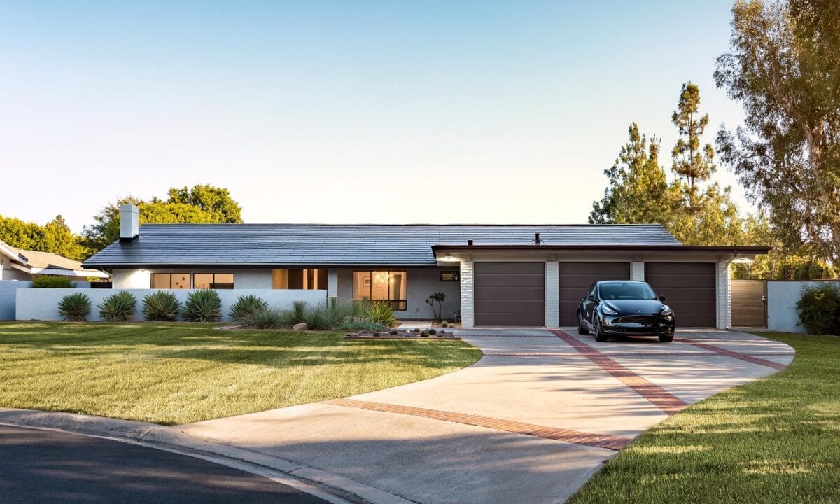Nuevo techo solar de Tesla: más eficiencia y capacidad energética