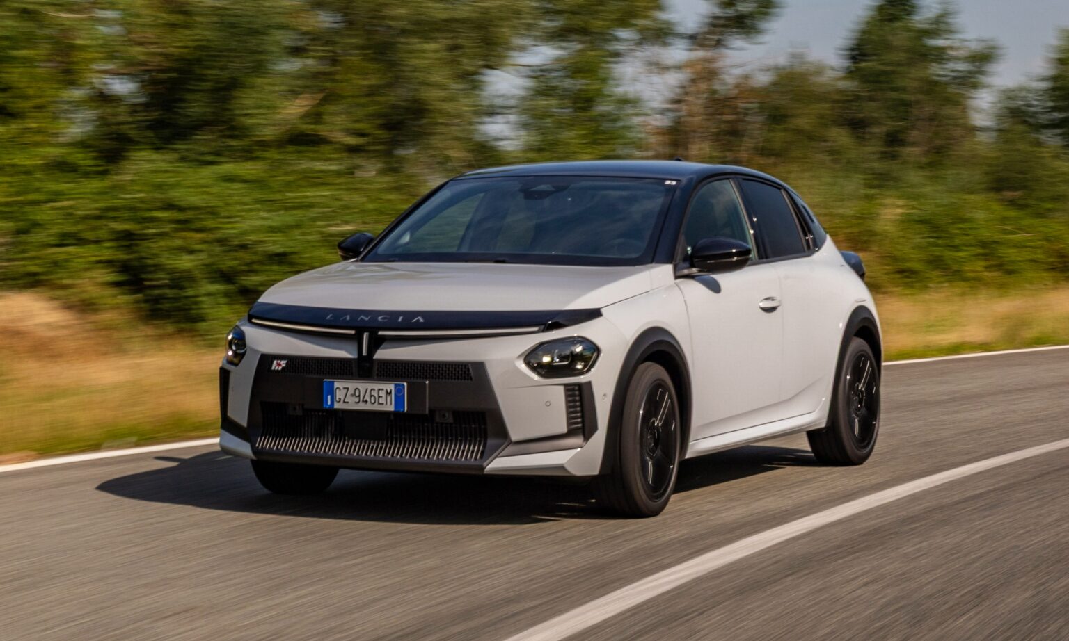 Stellantis kündigt bis 2026 sechs neue Hybridmodelle an…