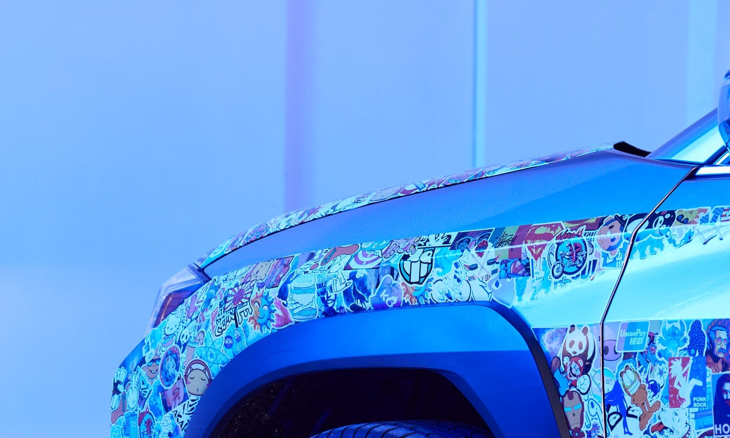 Lexus UX Sticker Bomb ¿Te comprarías un coche que luce «callejero»…?