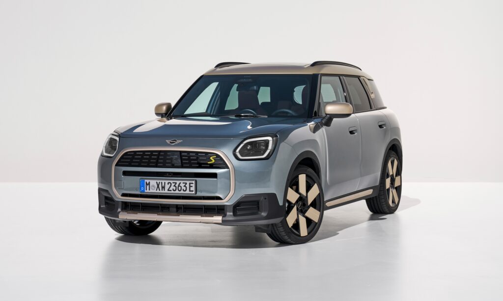 Az új Mini Countryman ilyen renderjei előrevetítik, milyen lesz, igazuk ...