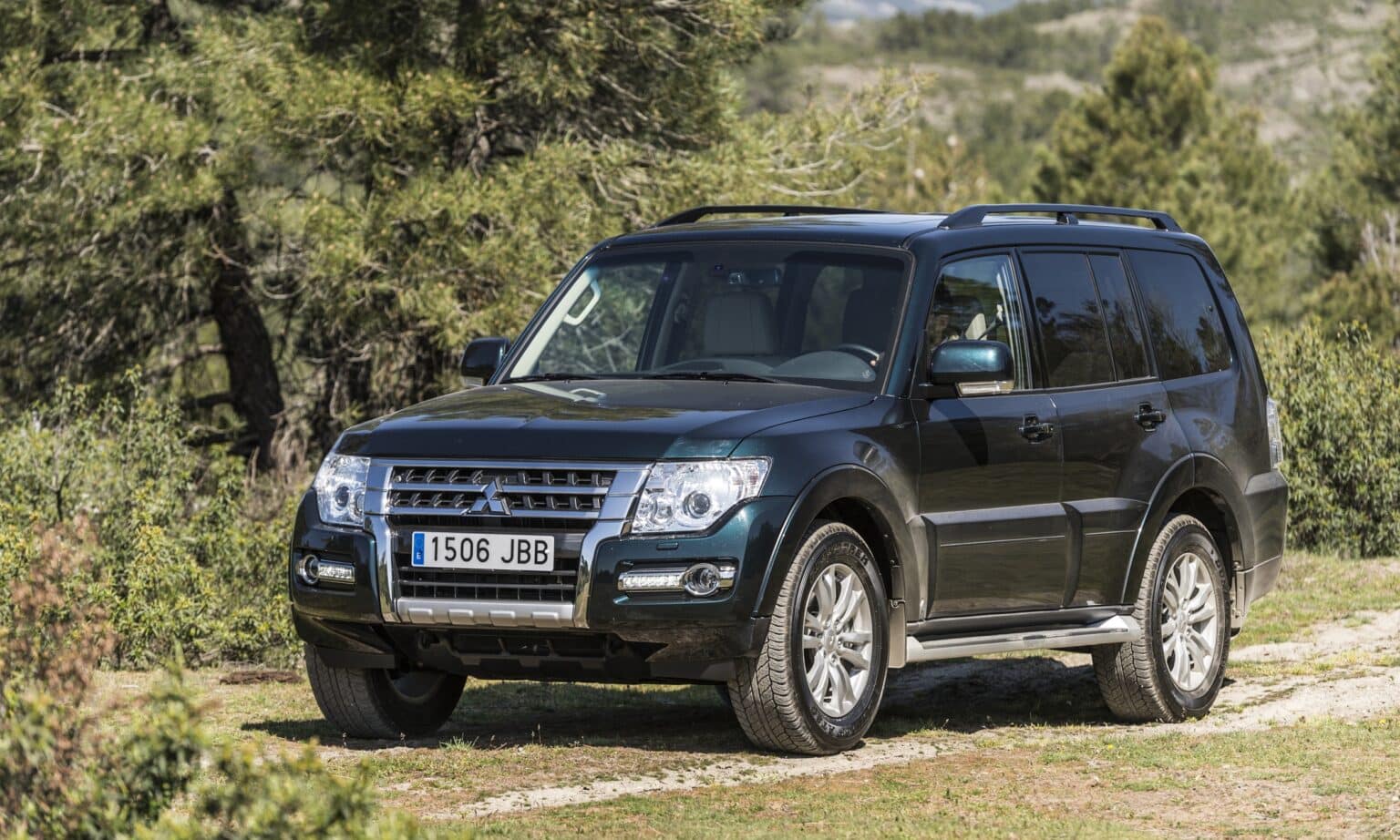 Så här kommer nya Mitsubishi Montero att se ut: design, motor och ...