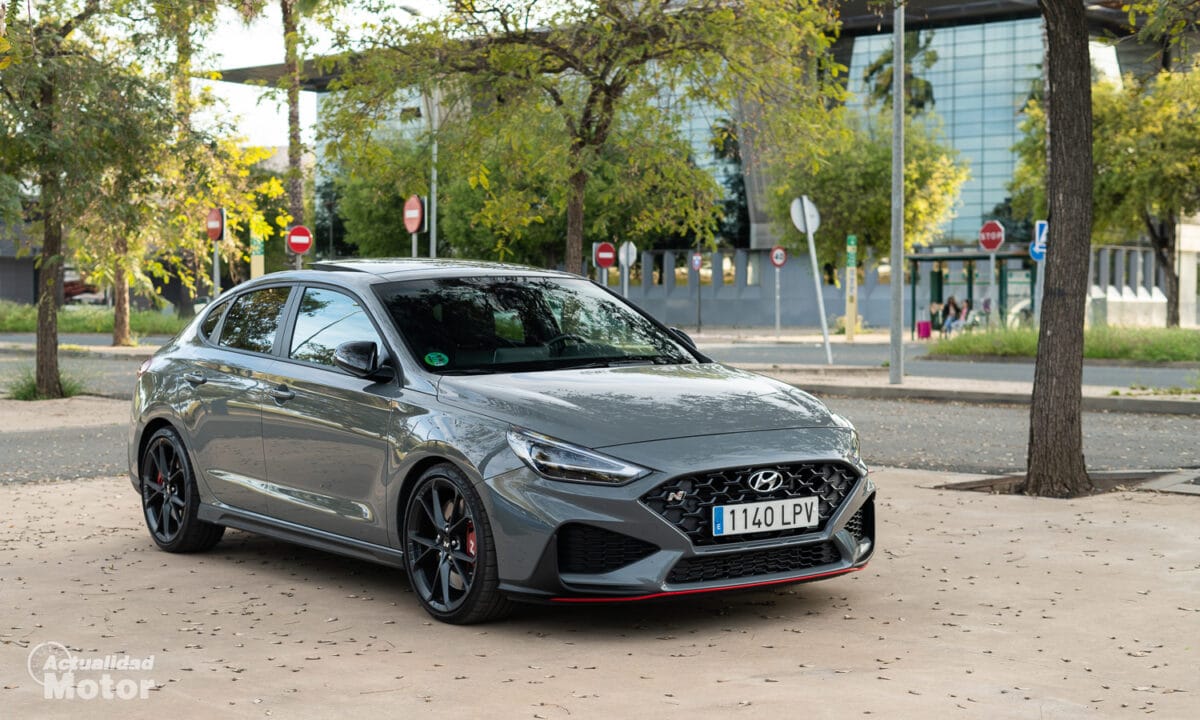 Prueba Hyundai i30N Fastback 2022 (con vídeo)