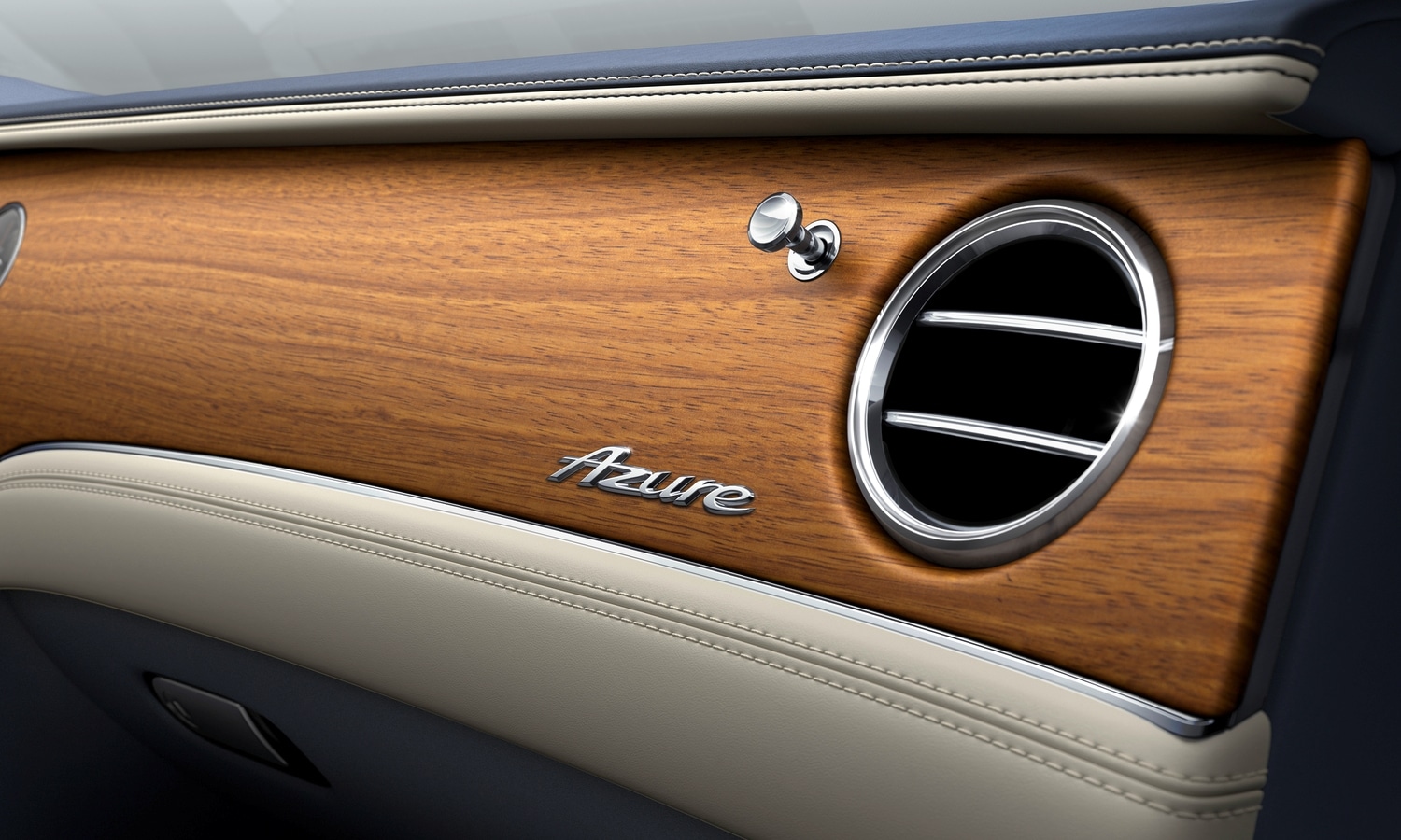 Bentley presenta Azure su exclusiva línea para el interior de sus coches…
