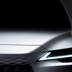 Lexus RX: La nueva generación se deja ver en estos oscuros teasers ...