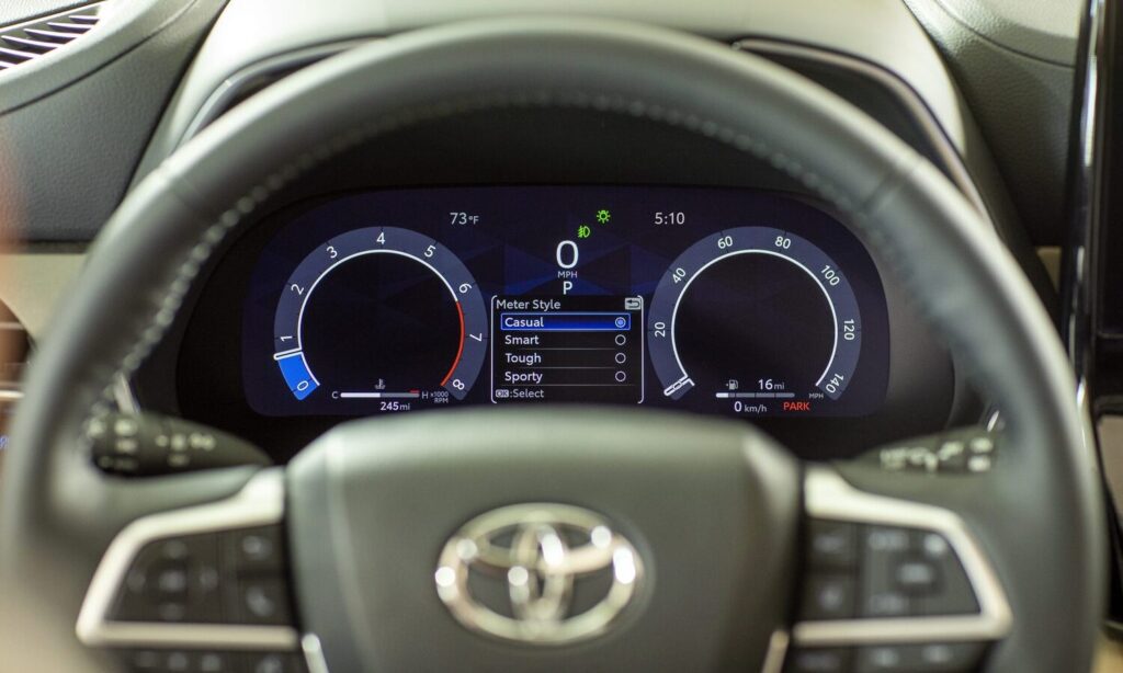 Toyota Highlander: The Japanese SUV debuts turbo engine and new ...