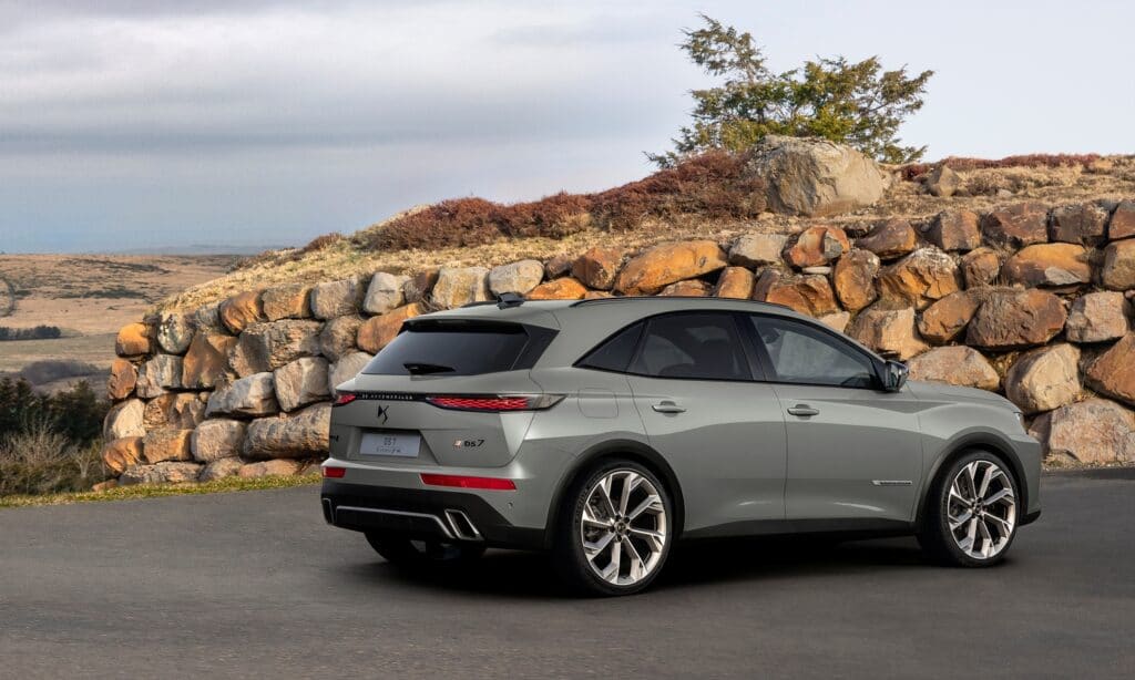 DS 7 MY22: Ya no es CrossBack, pero sí mucho más elegante y refinado…