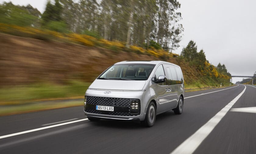 hyundai staria