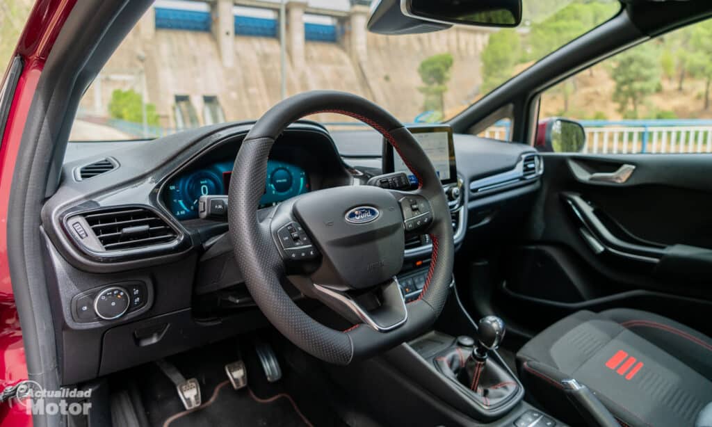2022 Ford Fiesta St Interior
