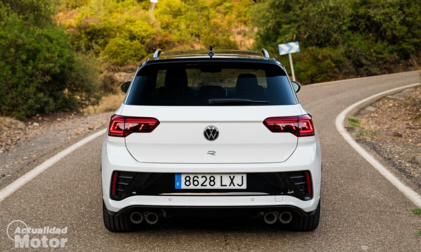 Prueba Volkswagen T-Roc R de 300 CV 2022 (con vídeo)