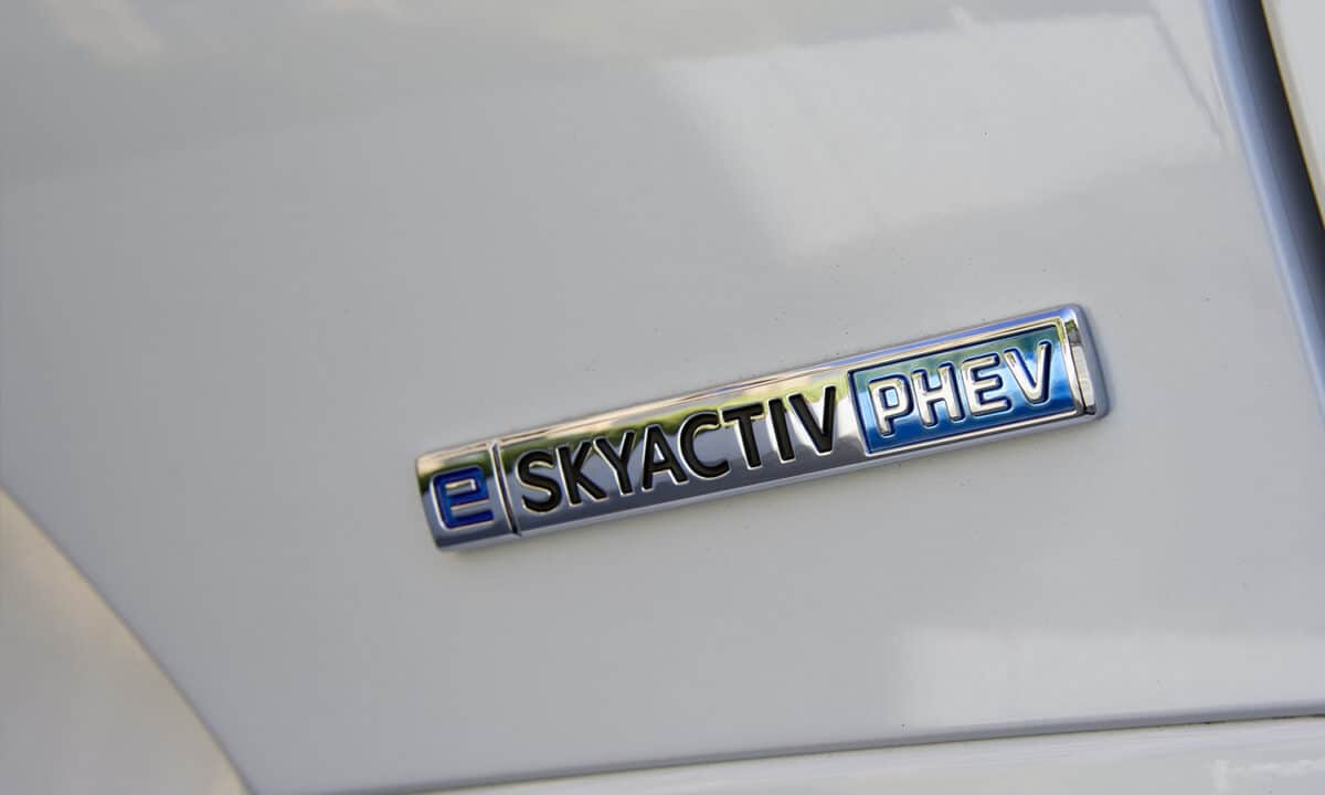 Nowa Mazda CX-5 2026: Wiele szczegółów długo oczekiwanego japońskiego SUV-a