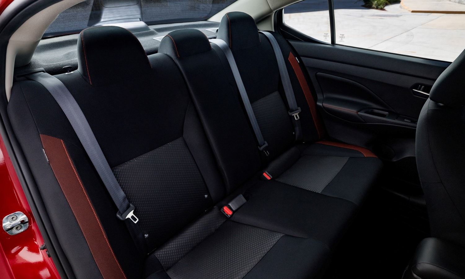 Nissan Versa: Más estilo y seguridad refuerzan su gama para 2023