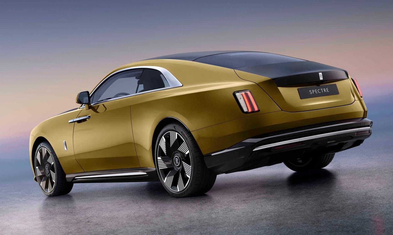 Rolls Royce Spectre: El primer eléctrico de los de Derby es oficial…