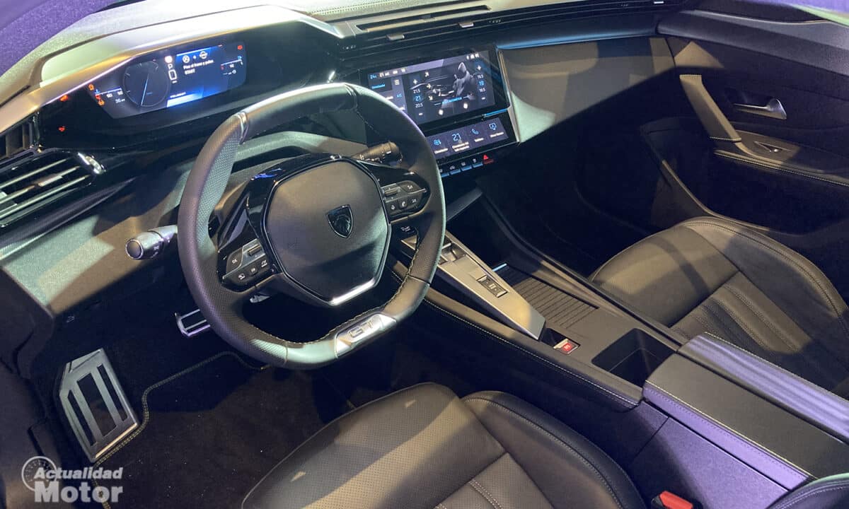 Prueba Peugeot 408 GT Hybrid 225 CV (con vídeo)