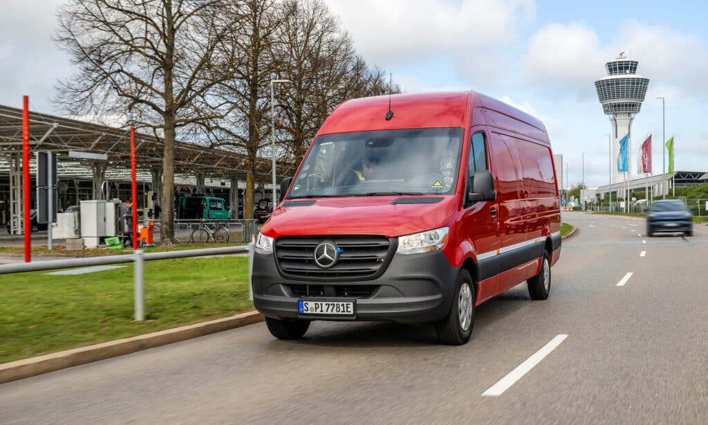 Mercedes-Benz eSprinter: 475 kilómetros de autonomía por TÜV