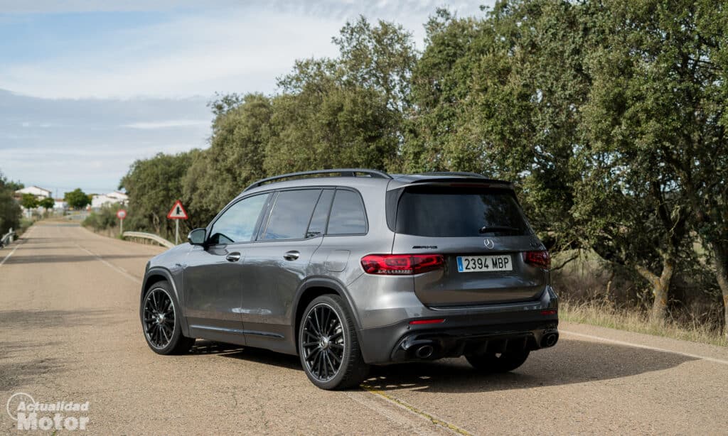 Prueba Mercedes GLB 35 AMG (con vídeo)