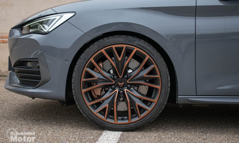 Prueba Cupra León ST 4Drive 310 CV (con vídeo)