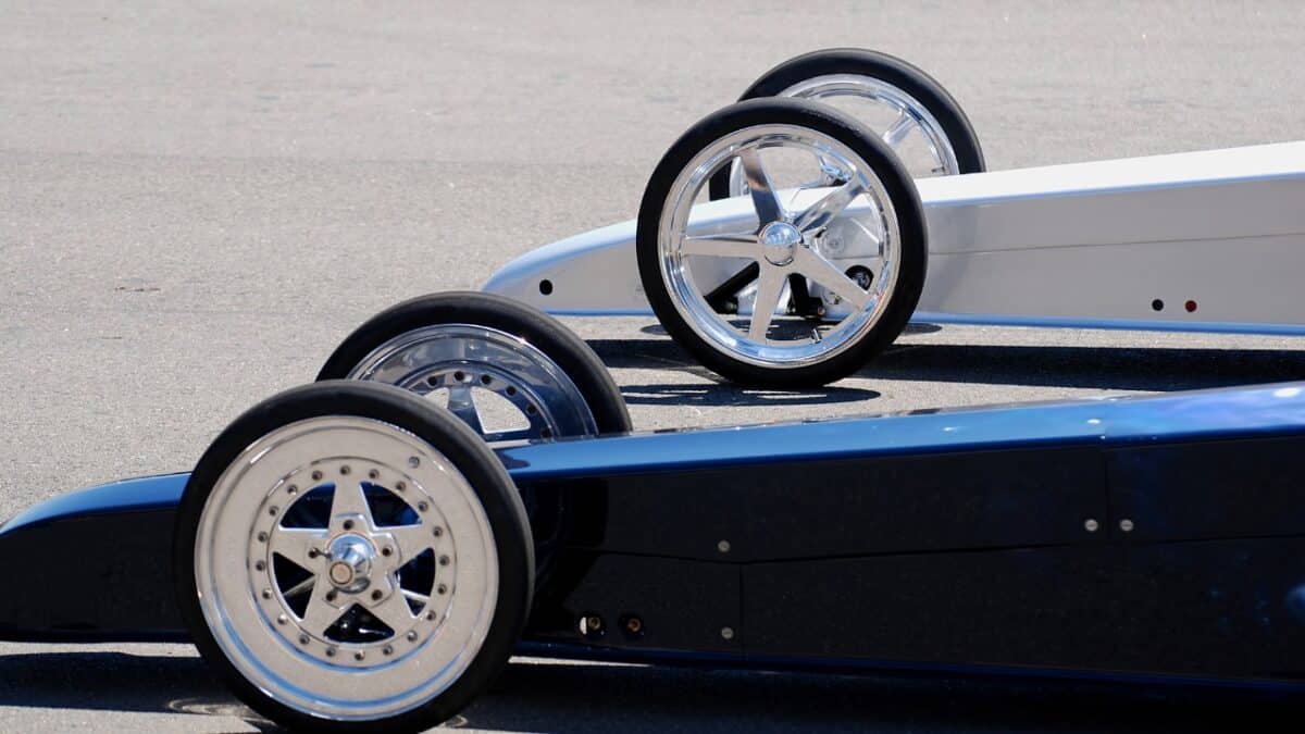 What is a Dragster?