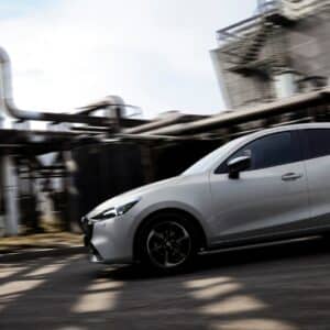 Mazda 2: La renovación del subcompacto japonés ya es oficial