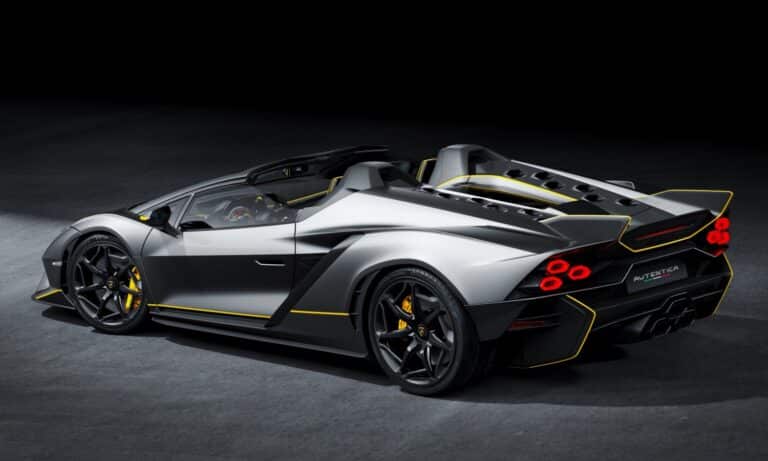 Lamborghini Invencible y Autentica: dos «one-off» para despedir al V12 ...