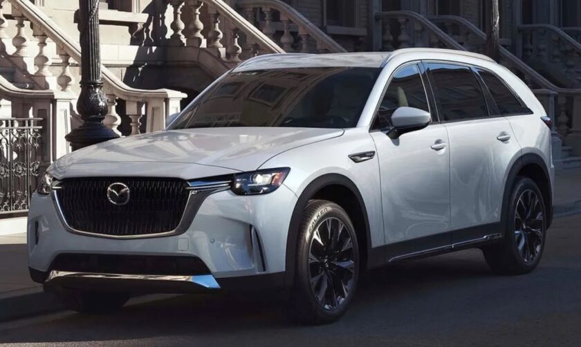 Mazda CX-90: SUV, plug-in hybrid and 8 seats, but only for the United ...