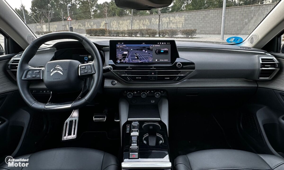 Prueba Citroën C5 X Hybrid 2023, el híbrido enchufable más cómodo de su clase