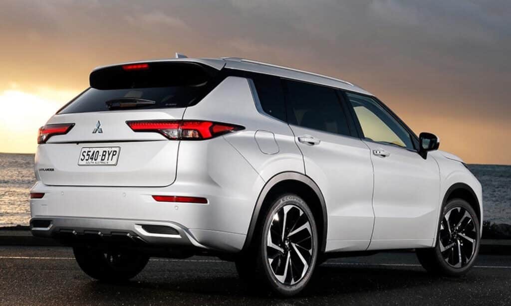 En 2024, el nuevo Mitsubishi Outlander llegará finalmente a Europa (y a ...