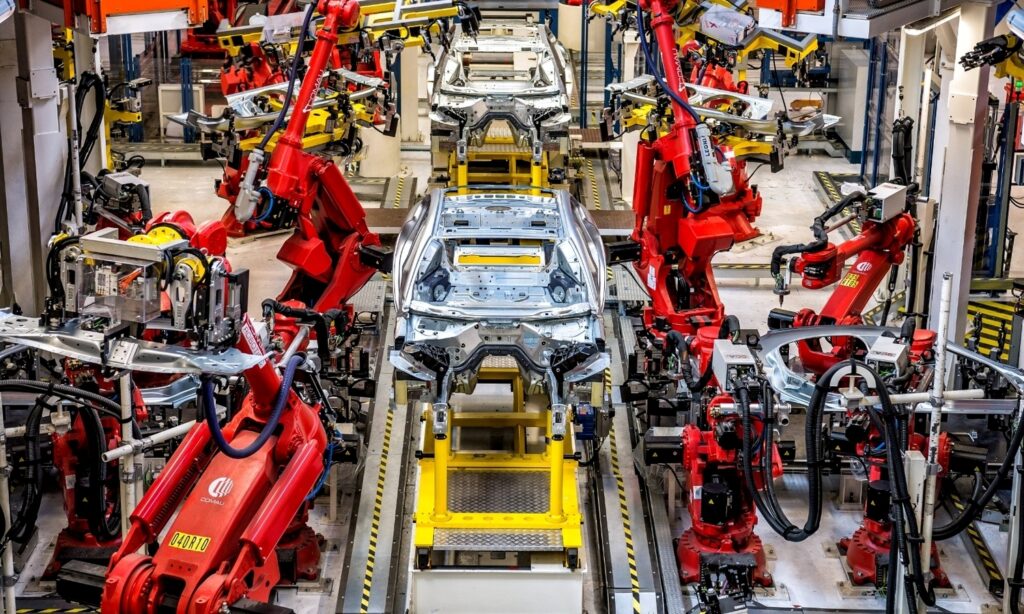 La plataforma STLA Large de Stellantis ya tiene centro en Europa