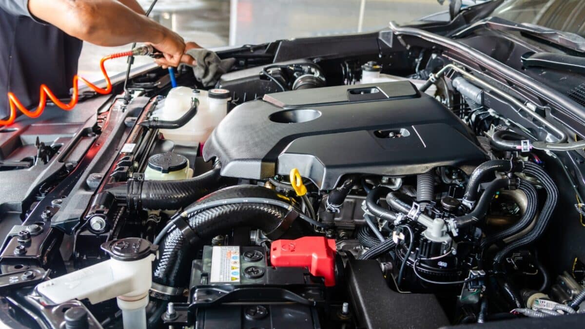 Cómo diagnosticar problemas de motor