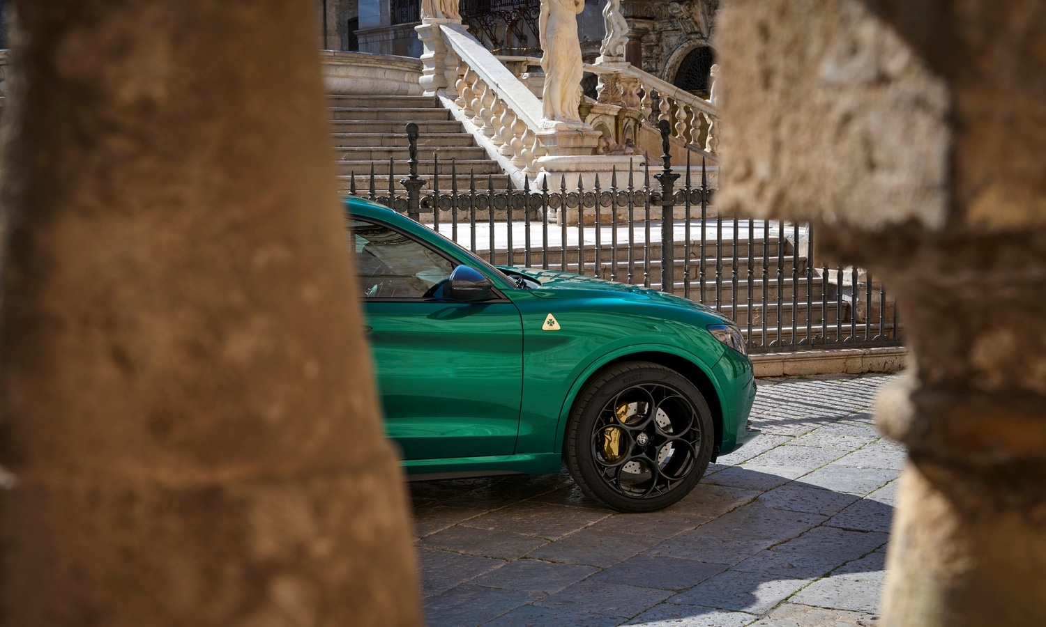 Alfa Romeo Stelvio Quadrifoglio 100 Aniversario: 520 CV de SUV deportivo