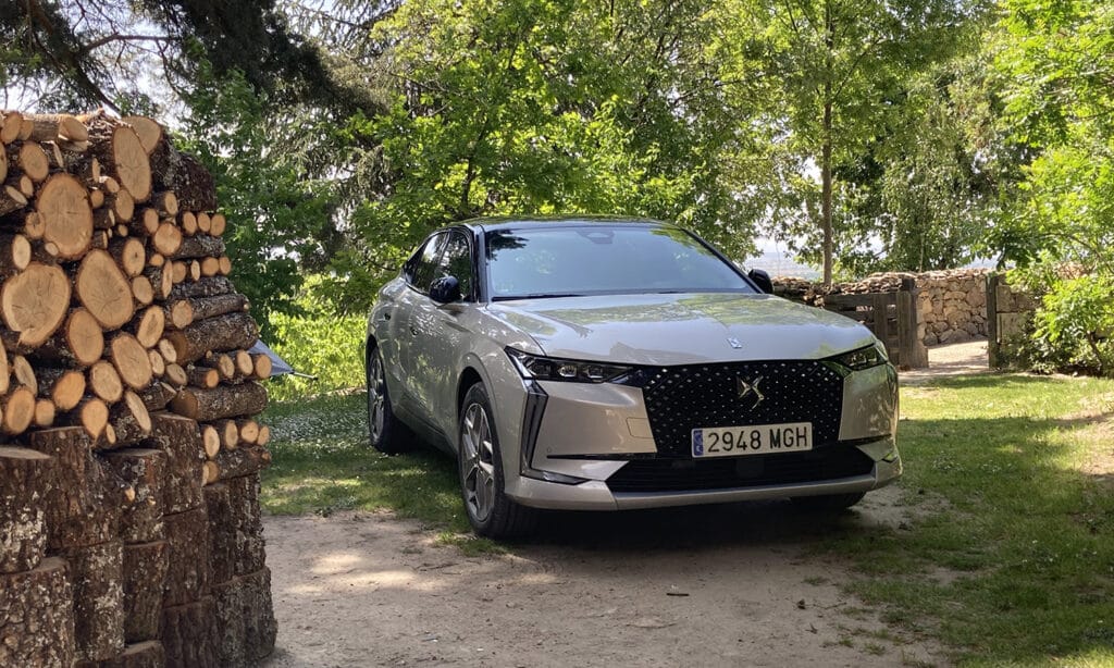 DS 4 Esprit de Voyage, una «colección» por destacar el placer de los viajes