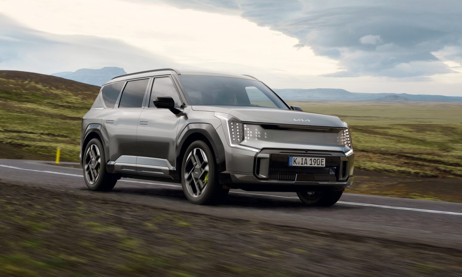 El Kia EV9 gana el título World Car of the Year 2024 y más…