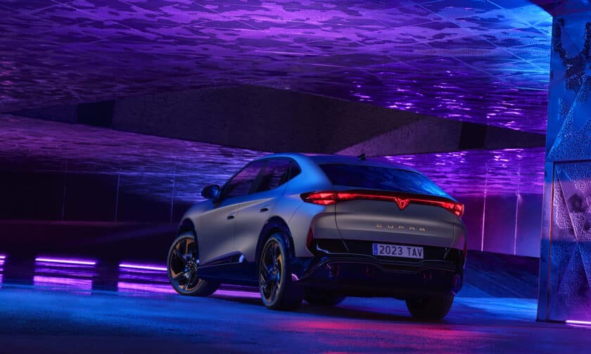 Primer contacto con el Cupra Tavascan, nos subimos al SUV coupé eléctrico (en vídeo)