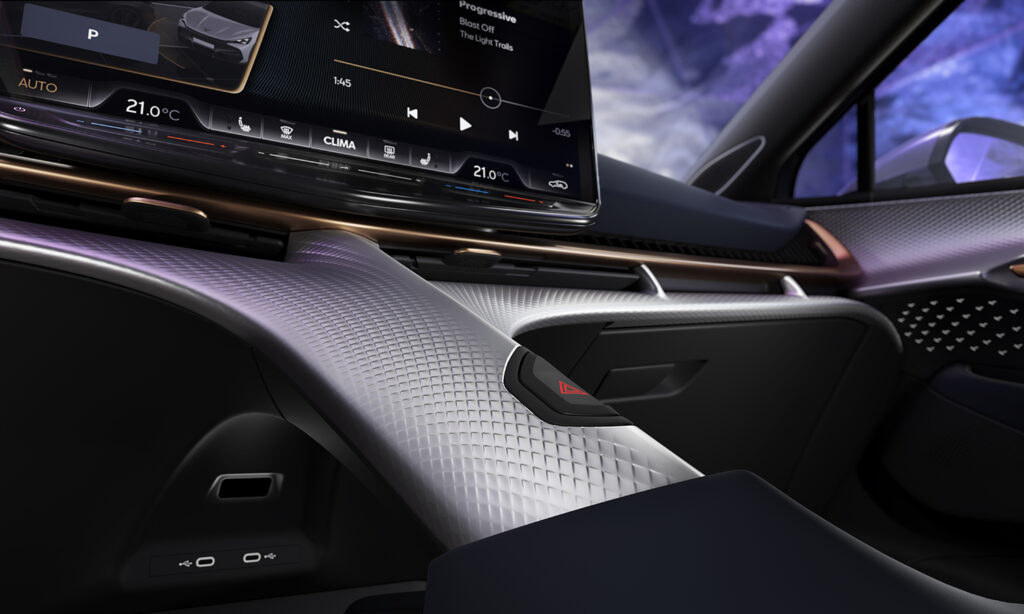 Primer contacto con el Cupra Tavascan, nos subimos al SUV coupé ...