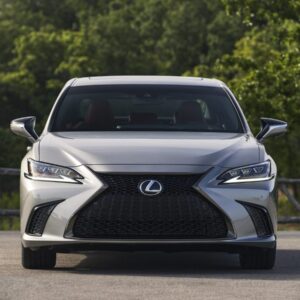 ¿Encuentras los cambios en el Lexus ES MY24? Saca la lupa pues
