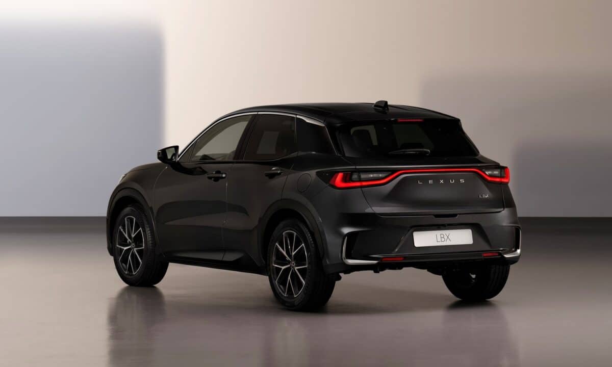 Lexus LBX